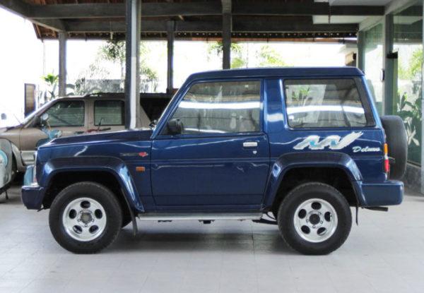 Daihatsu Feroza – Bali Rent Cars